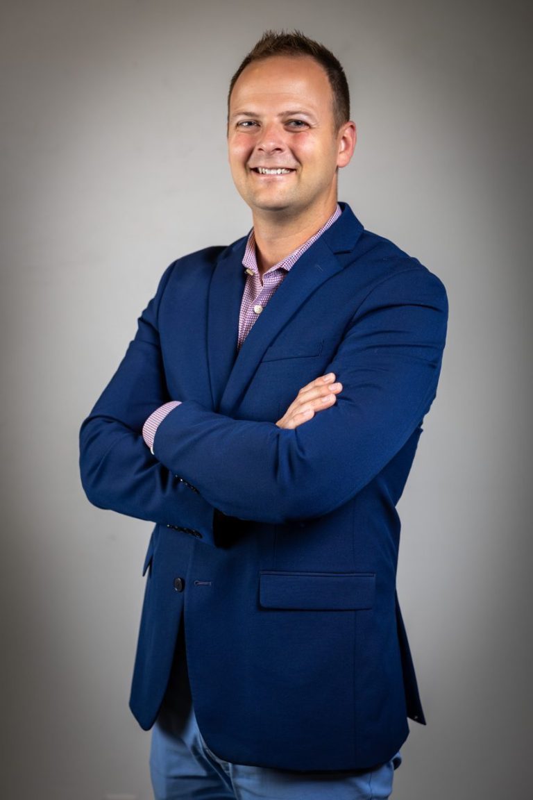 Clark Thompson, PsyD, MA, Psychologist, Chicago, IL - TherapyTribe